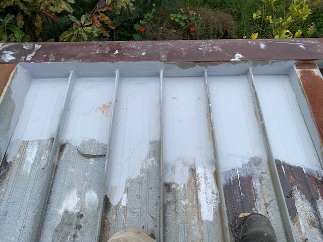 How to seal holes in rusty galvanised ro... | Bunnings Workshop community