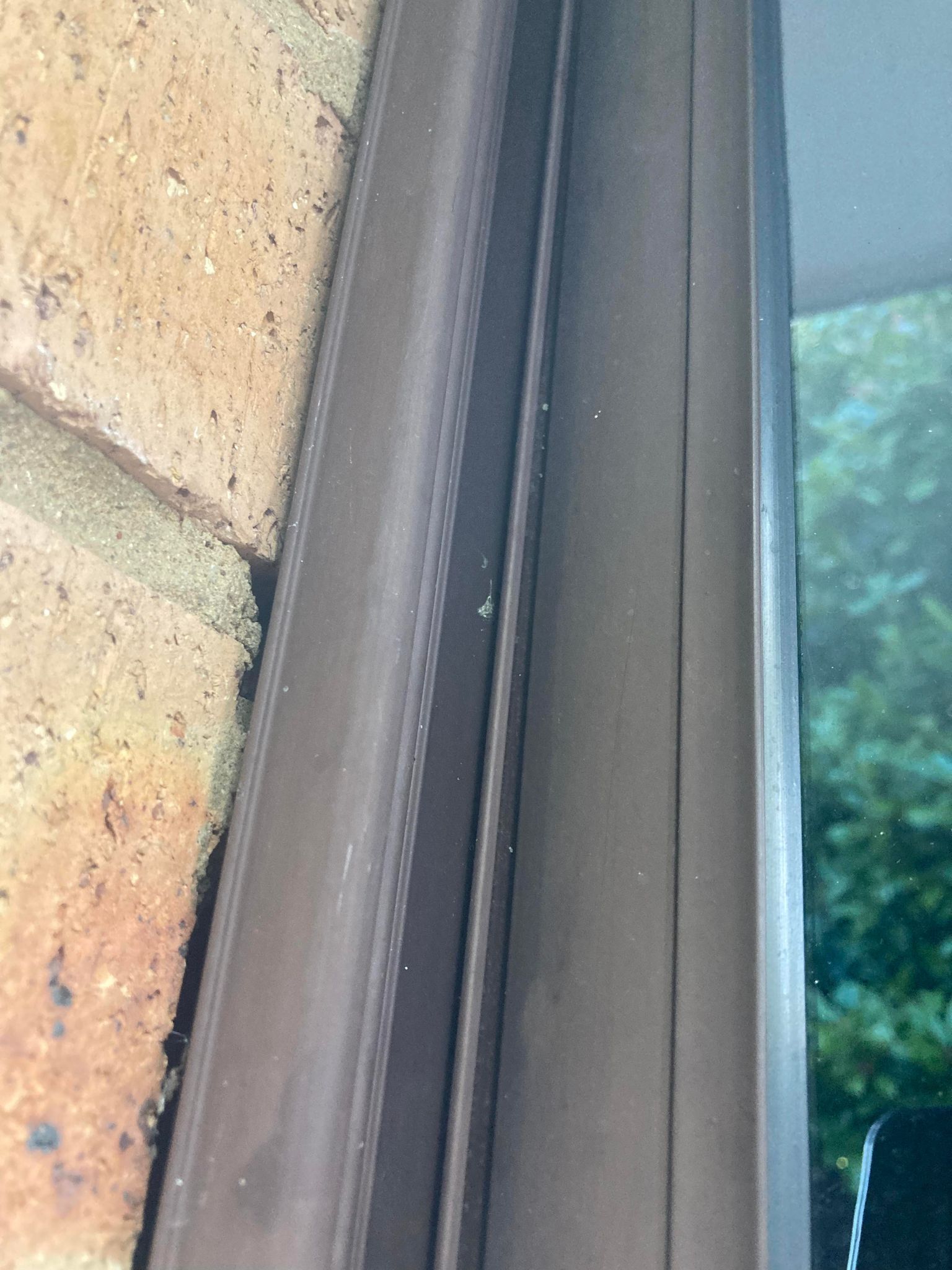 How to close gap between sliding door fr... | Bunnings Workshop community