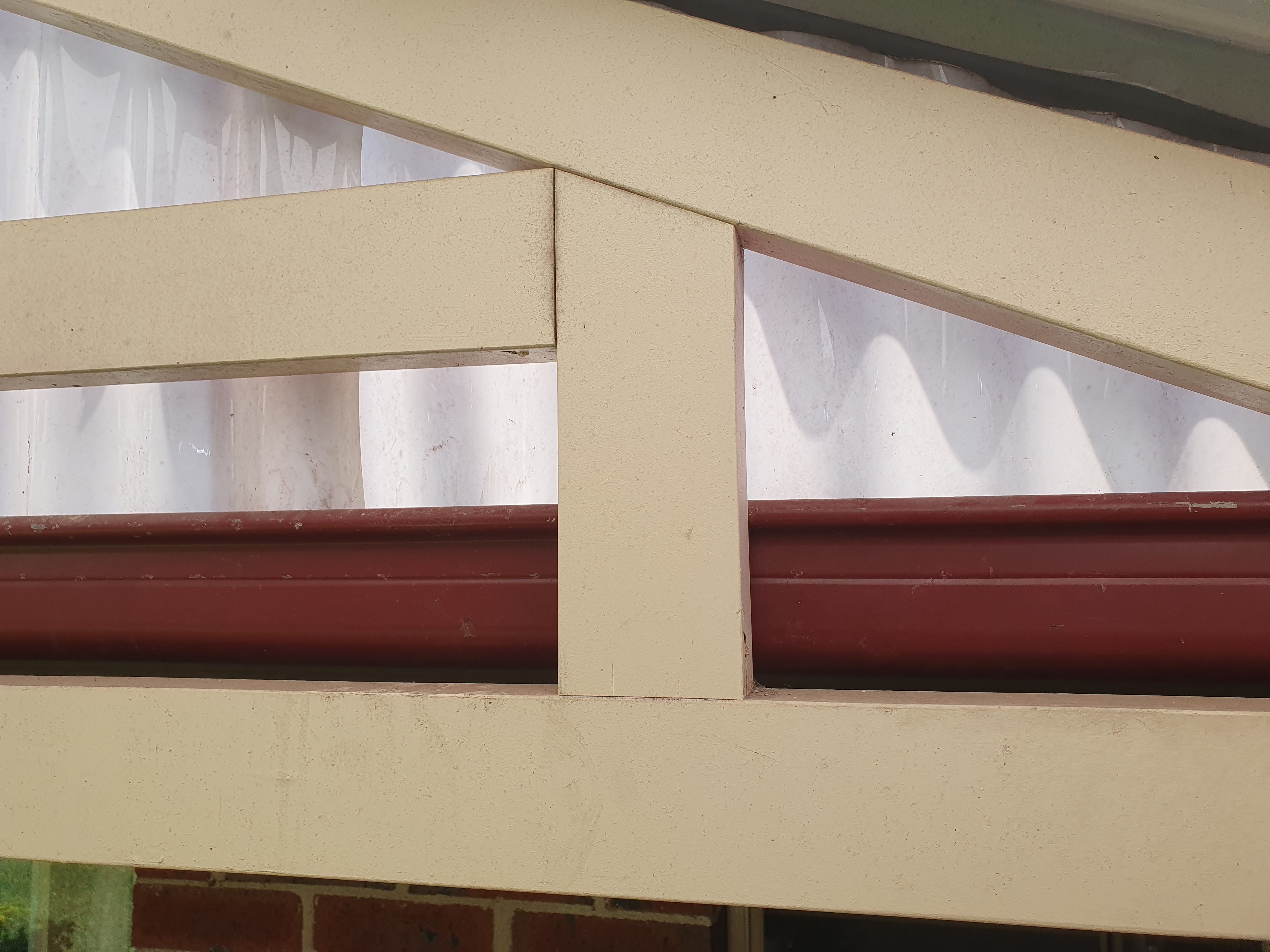How to stop gutter overflowing near perg... | Bunnings Workshop community