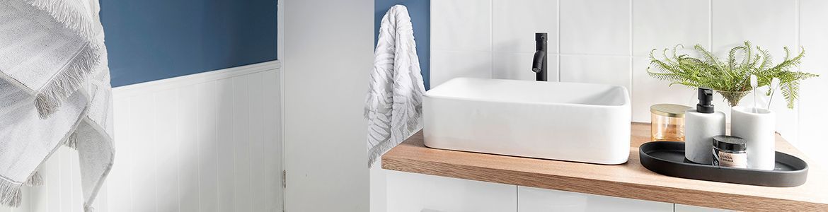 Budget bathroom makeover with painted ba... | Bunnings Workshop community