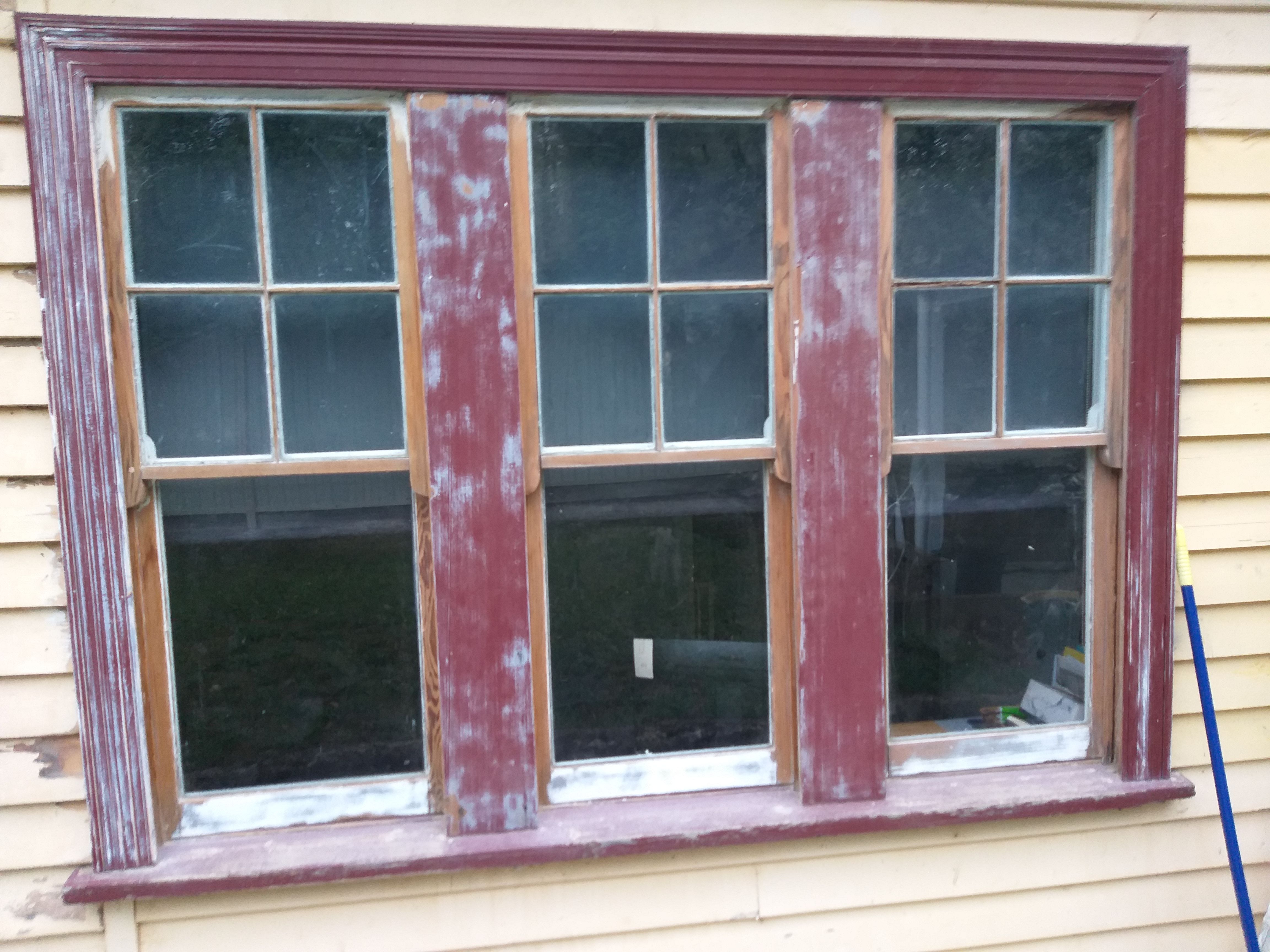 Solved: How to replace putty around timber windo... | Bunnings Workshop ...