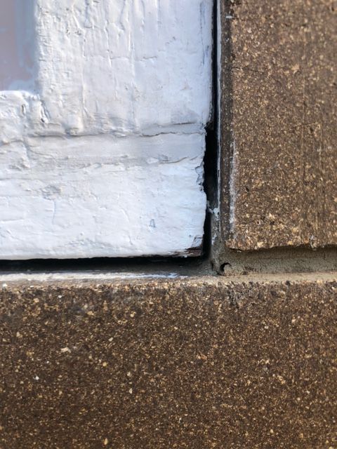 How to fill gap between timber window fr... | Bunnings Workshop community