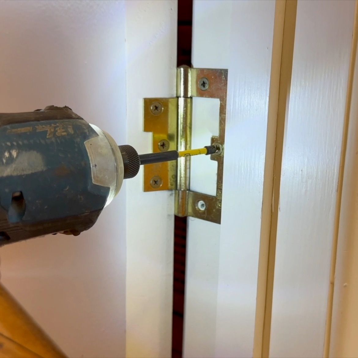 How to flip a door | Bunnings Workshop community