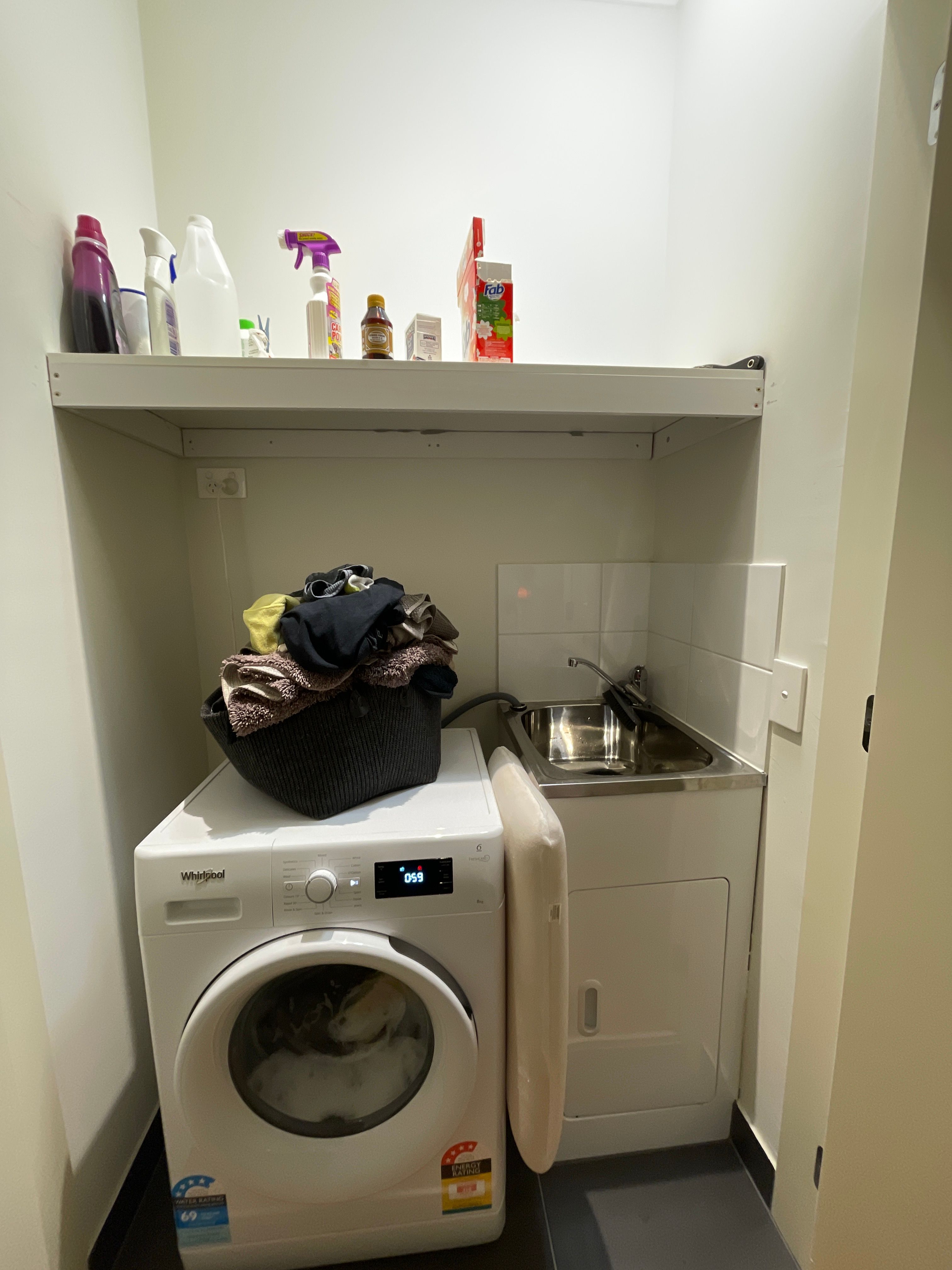 How to reno our european laundry on a bu... | Bunnings Workshop community