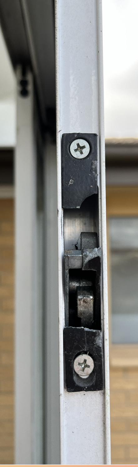 How to fix a sliding screen door lock? | Bunnings Workshop community