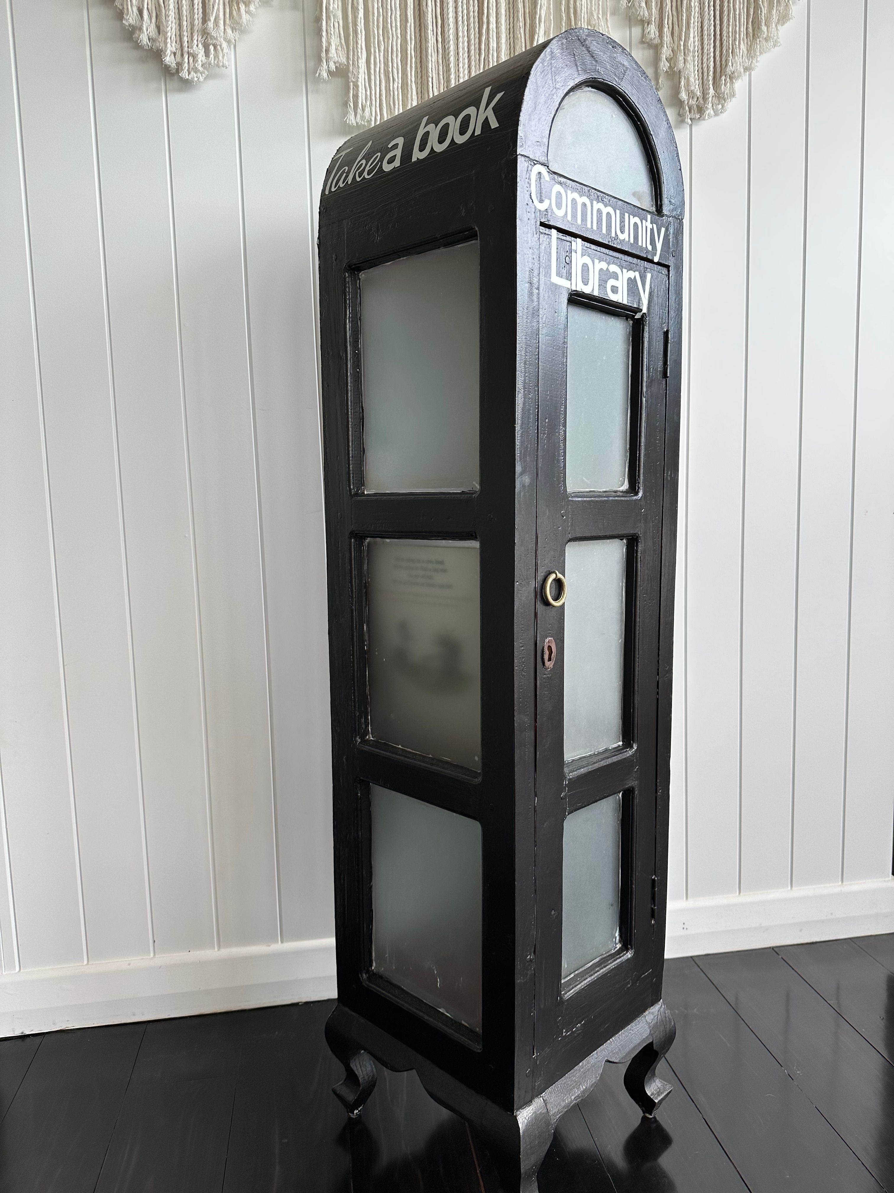 Cabinet upcycle into a community library | Bunnings Workshop community