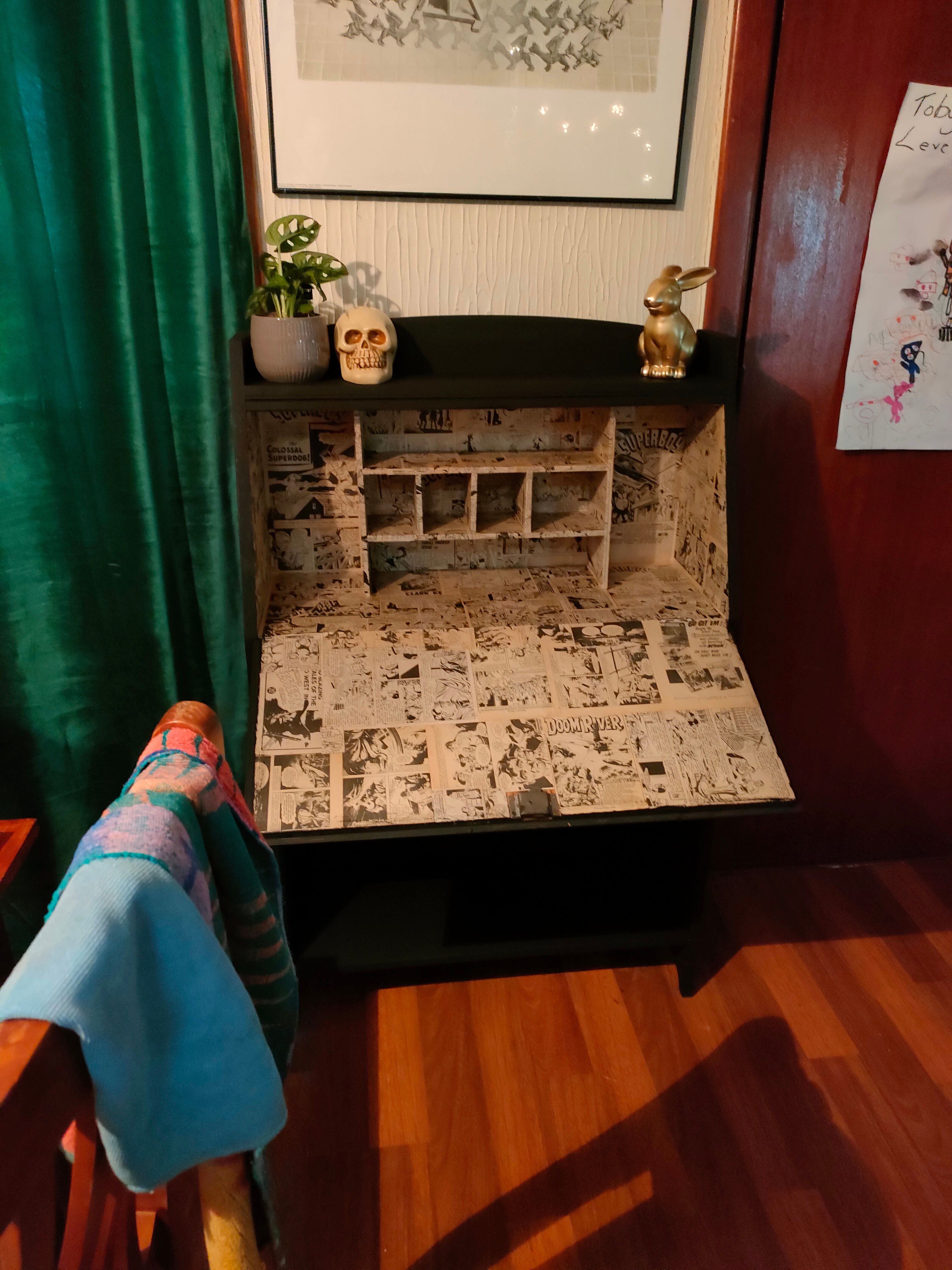 Writing desk revamp using comic books | Bunnings Workshop community
