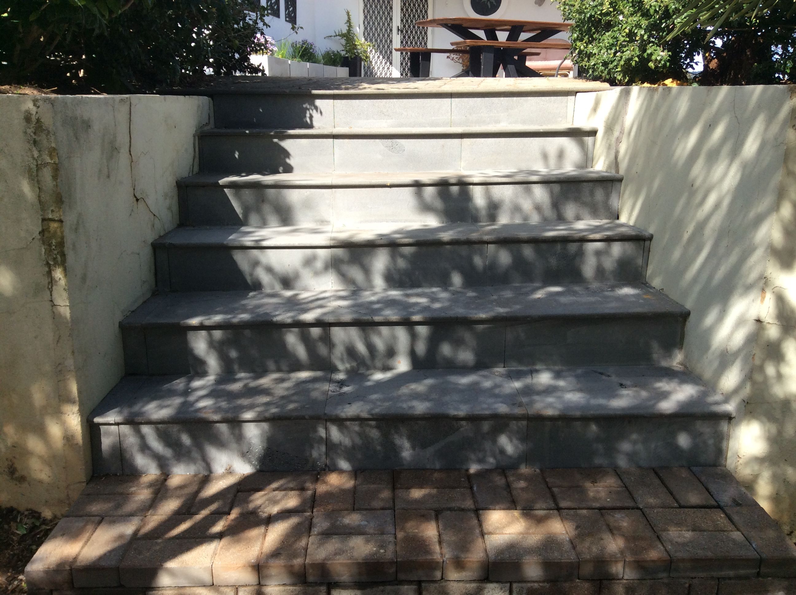 Solved: How to fix these steps? | Bunnings Workshop community