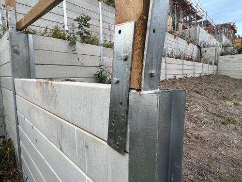 How do I fix this wooden post to the con... | Bunnings Workshop community