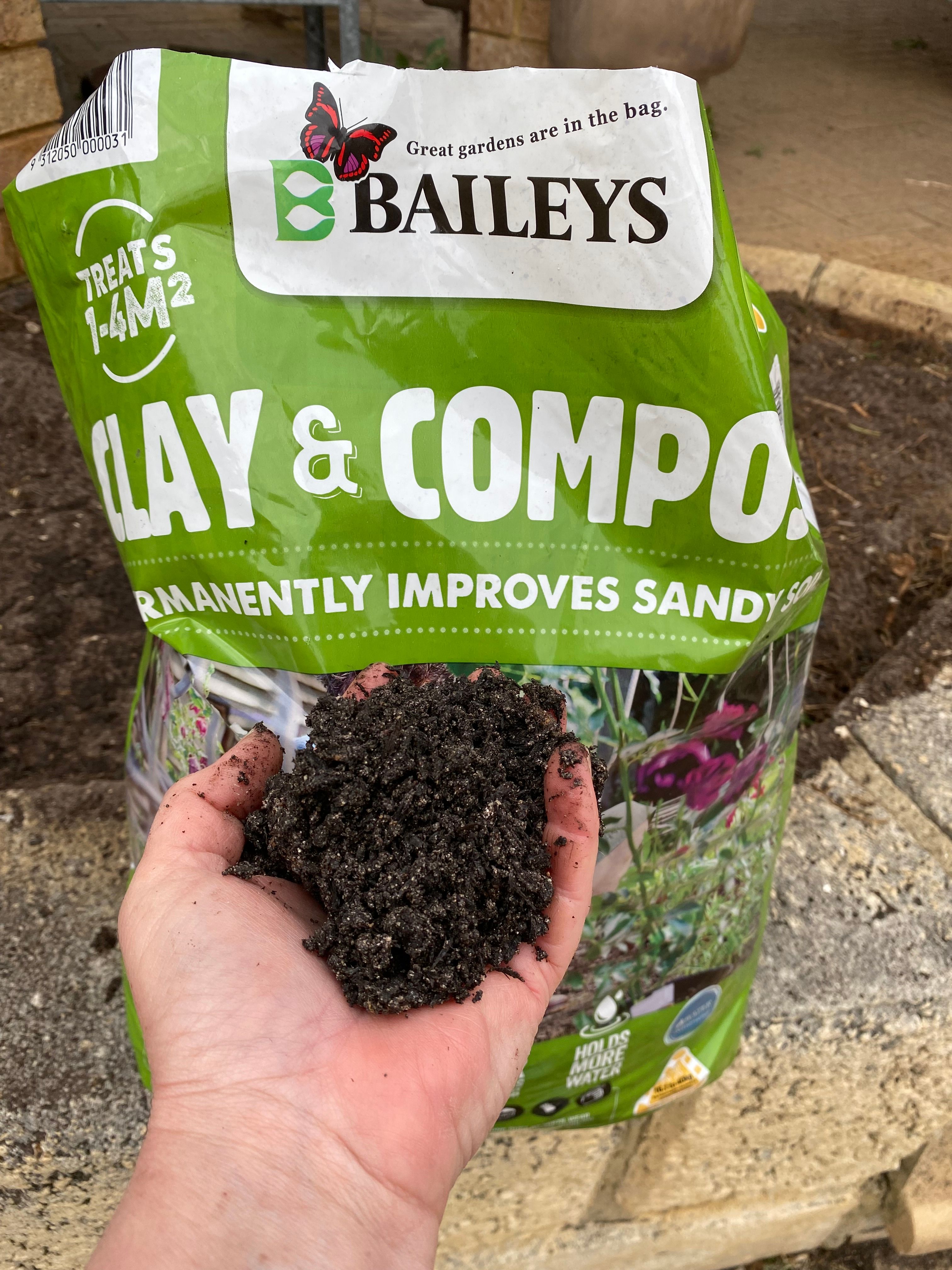 Turn sandy patch into fertile soil | Bunnings Workshop community