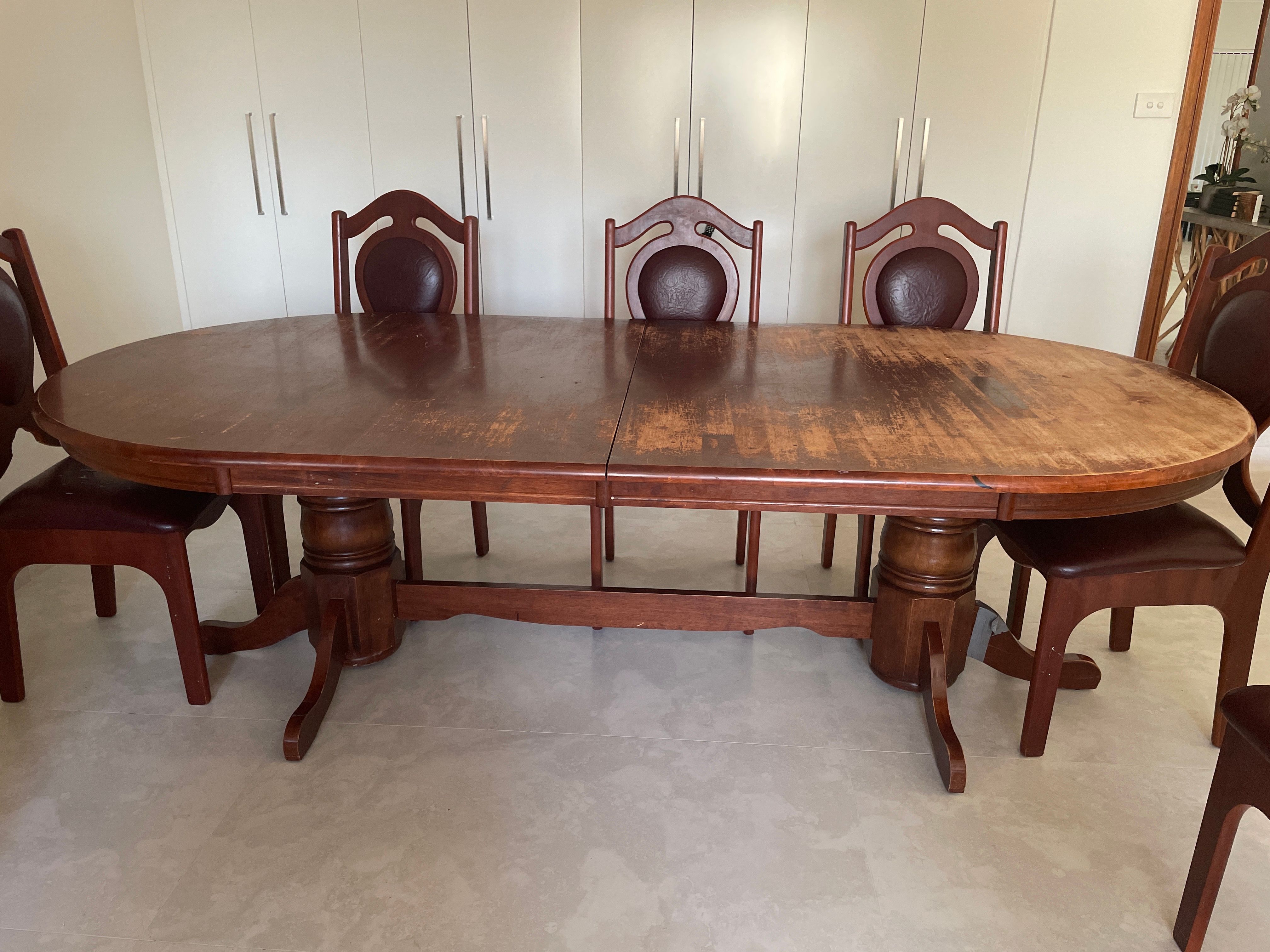 How to revamp wooden table? | Bunnings Workshop community