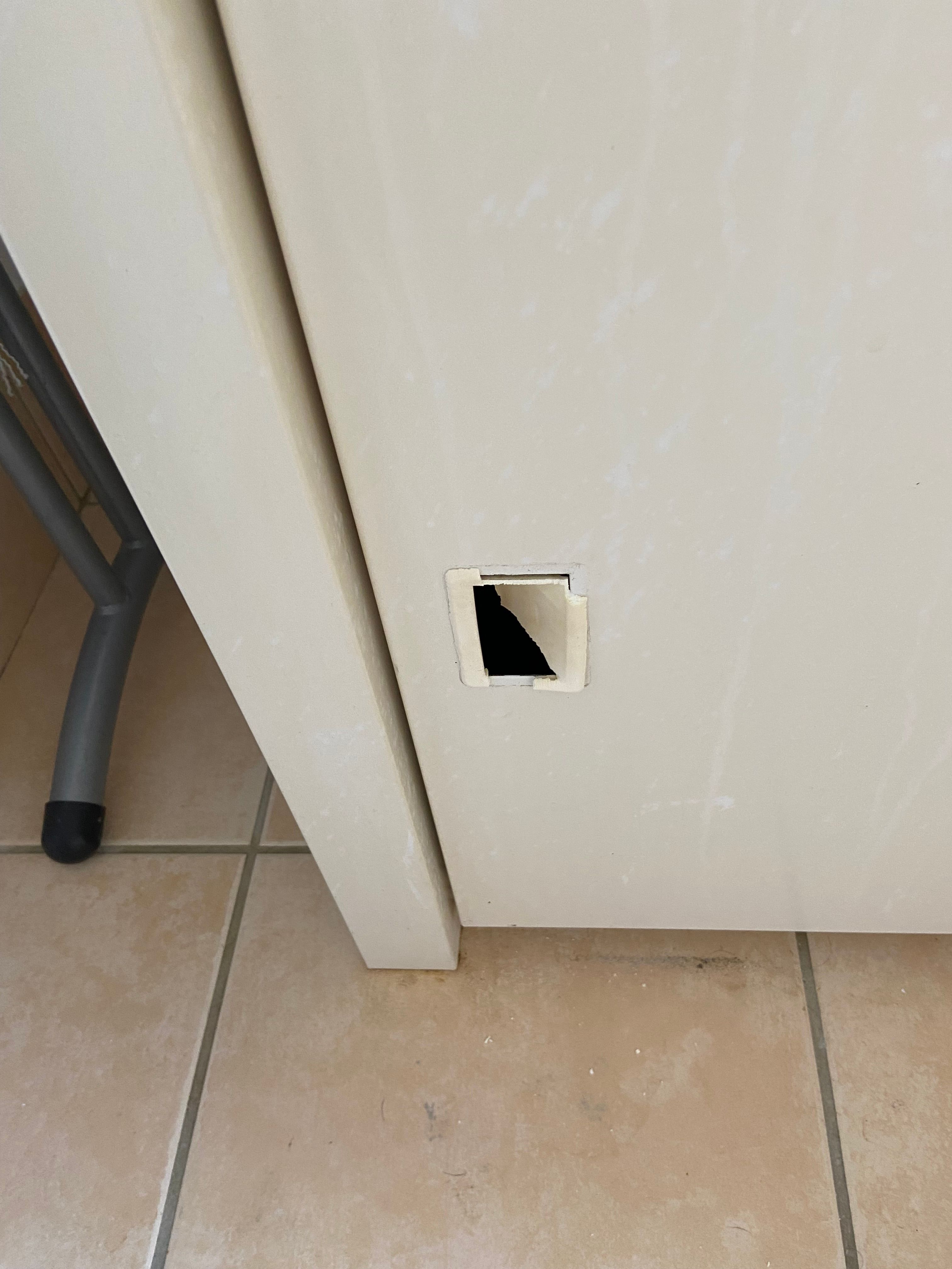 What replacement handle for laundry tub? | Bunnings Workshop community