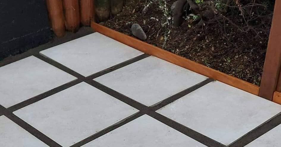 Side path budget paving using recycled m... | Bunnings Workshop community