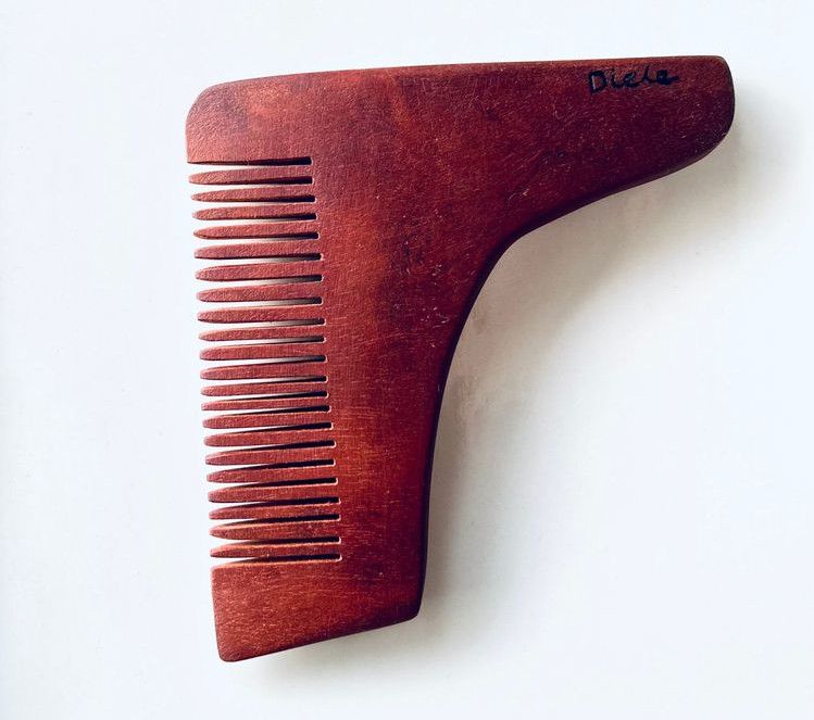 D.I.Y. timber beard comb with trim guide | Bunnings Workshop community
