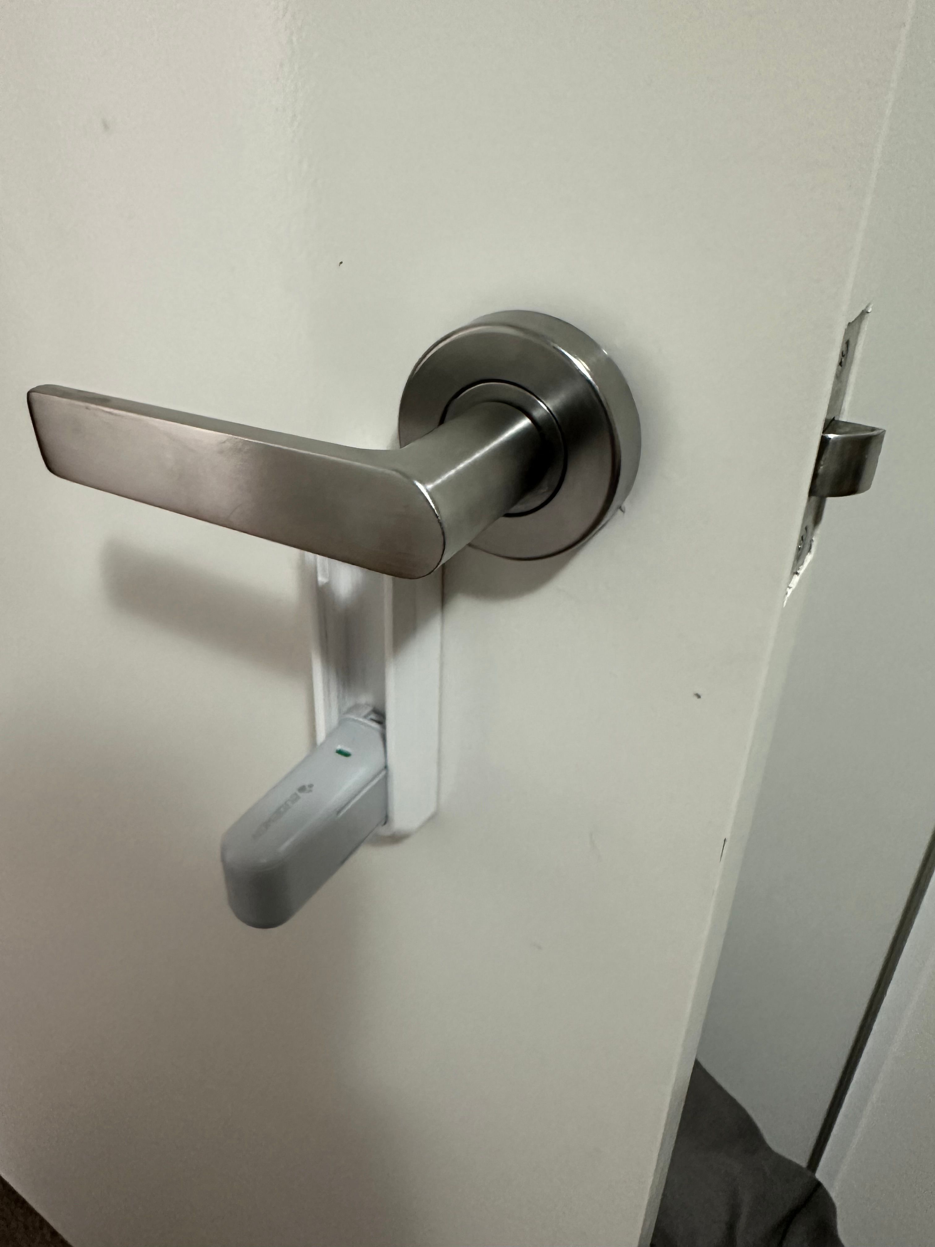 Solved: How to fix a door handle that has nuts? | Bunnings Workshop ...