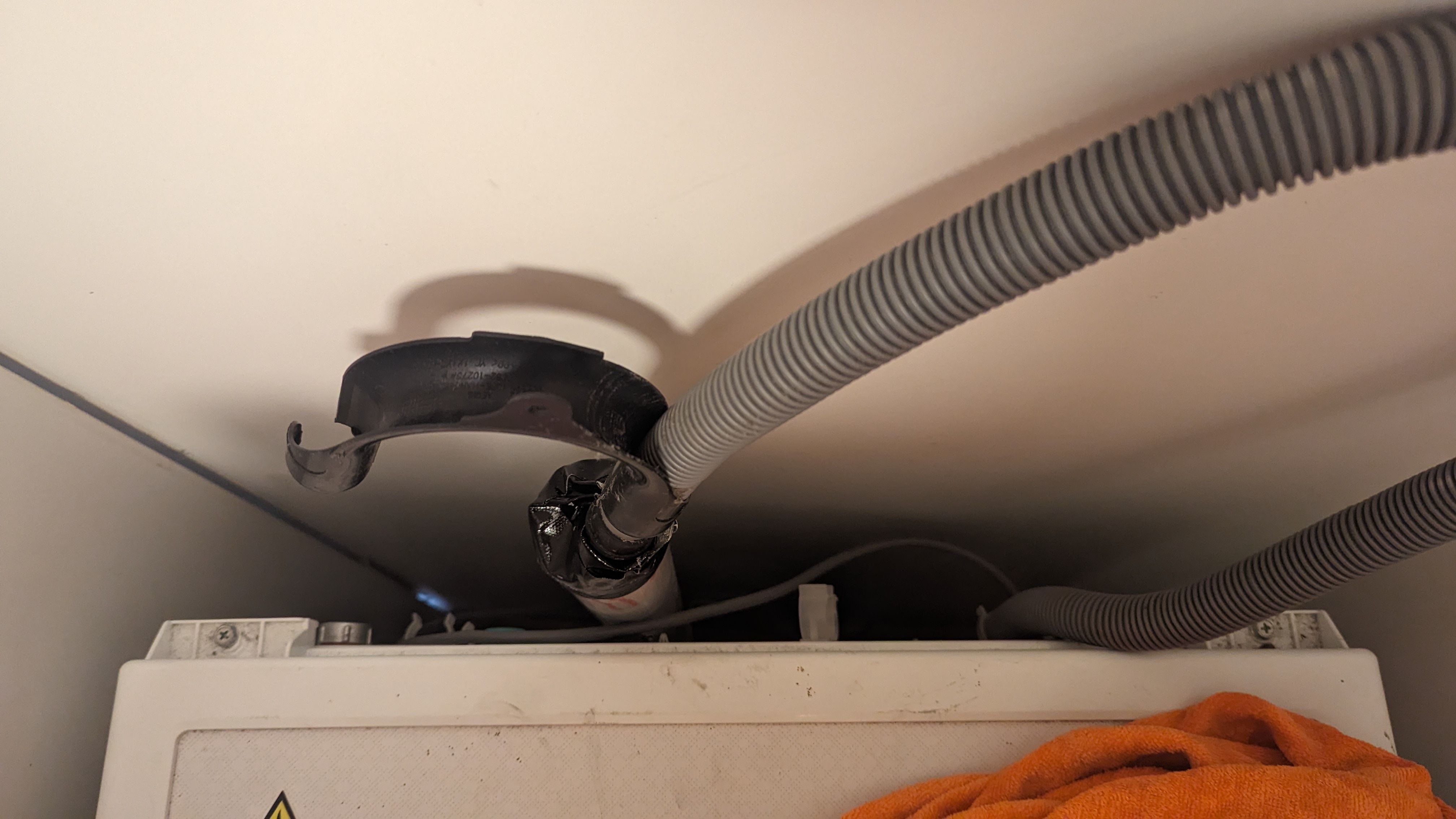 Solved: Washing machine on bench top travelling | Bunnings Workshop ...