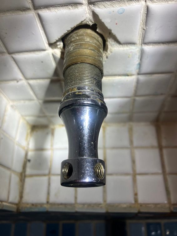 How to remove capstan tap handle? | Bunnings Workshop community
