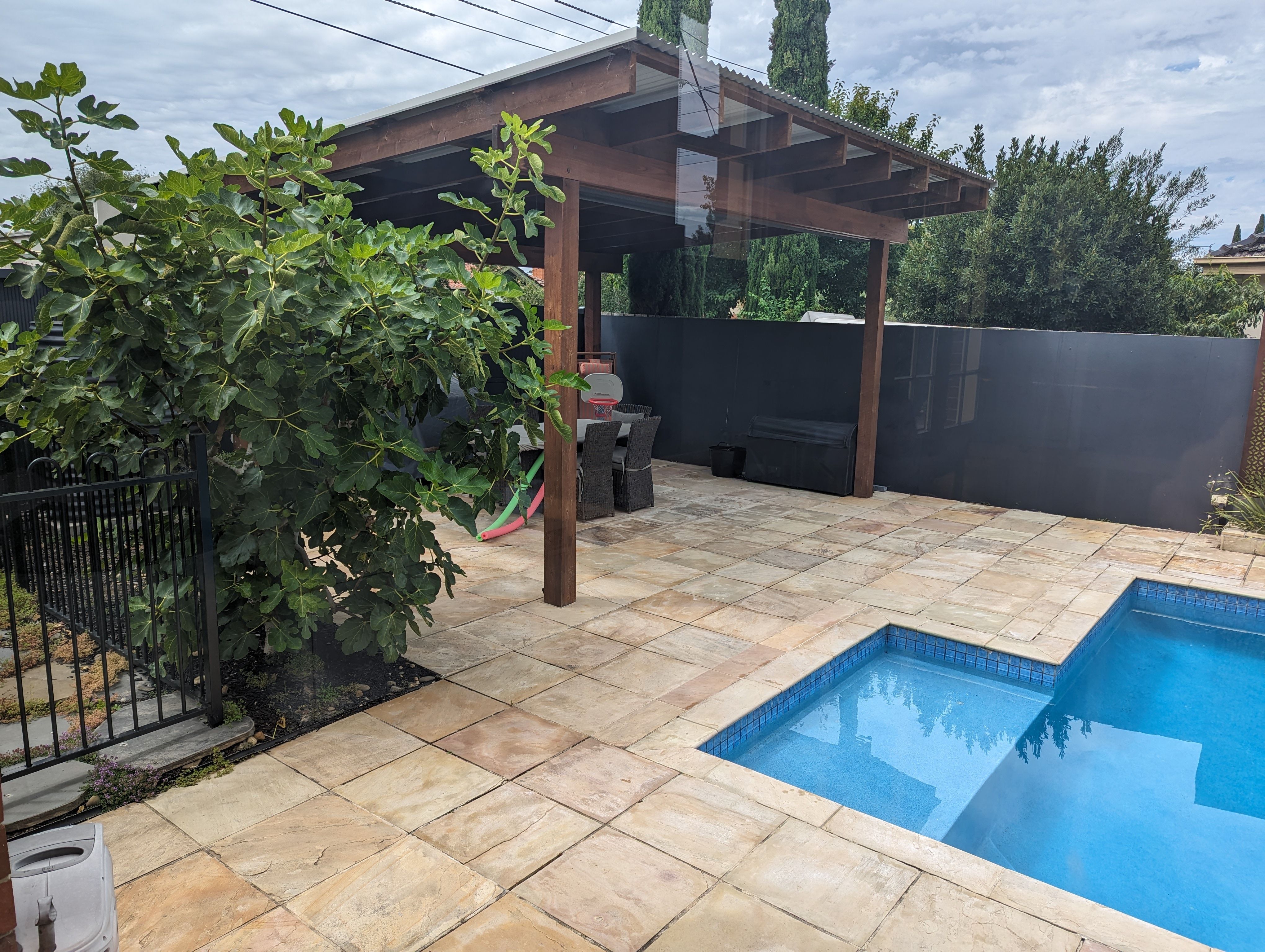 What reo to use for fence screening? | Bunnings Workshop community