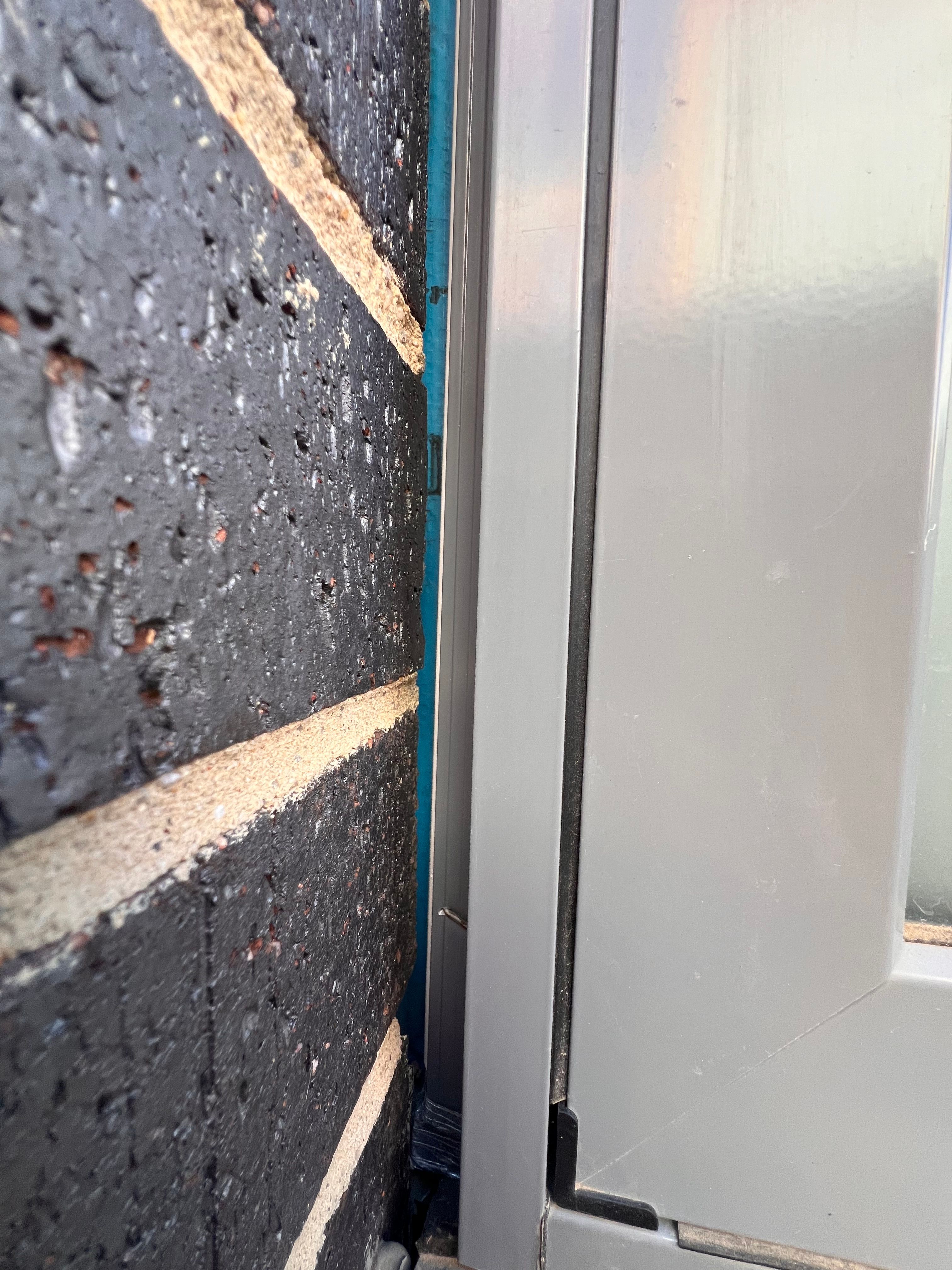 How to fill a large exterior window gap? | Bunnings Workshop community