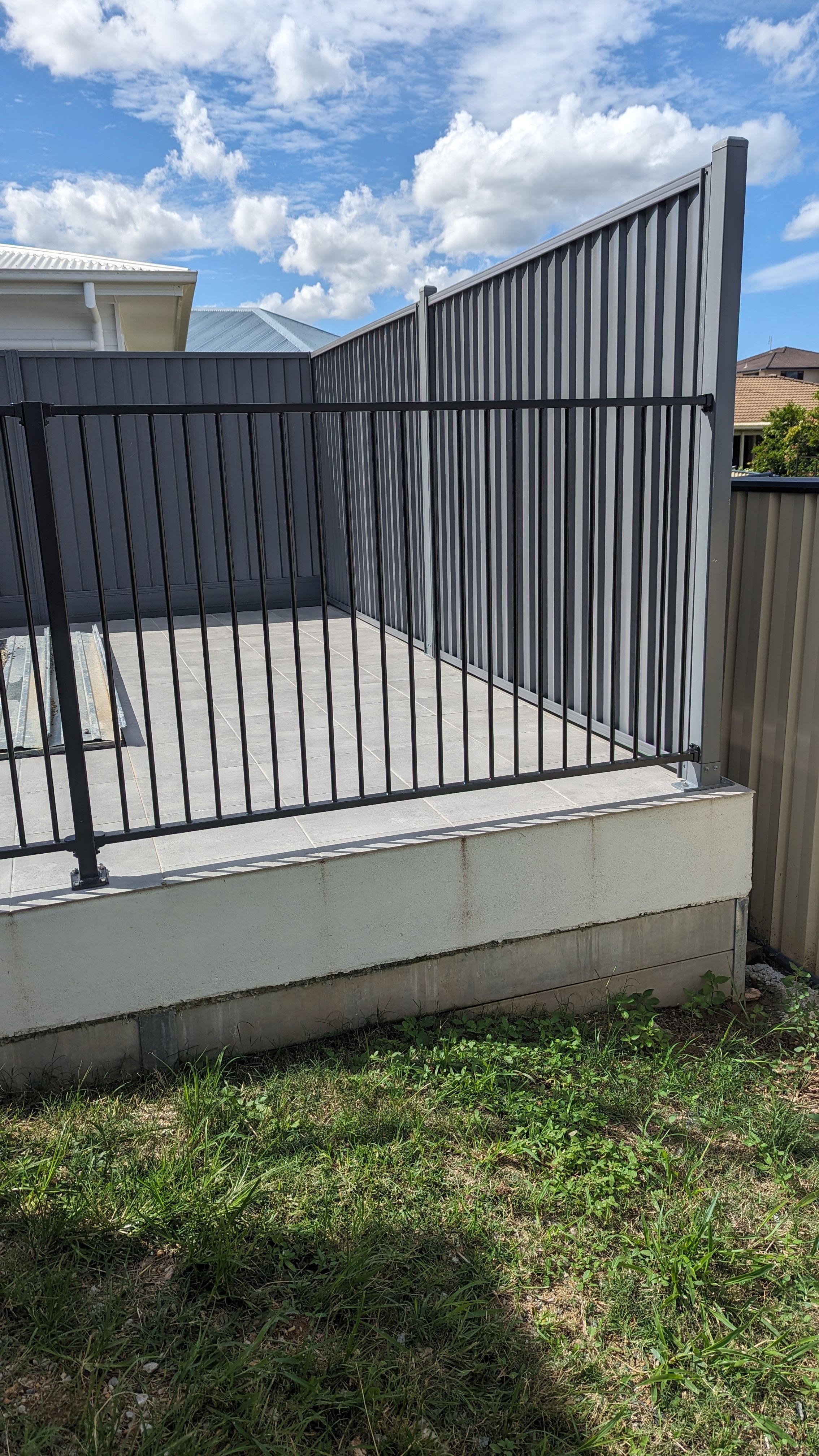 How to attach steel corner post to uneve... | Bunnings Workshop community