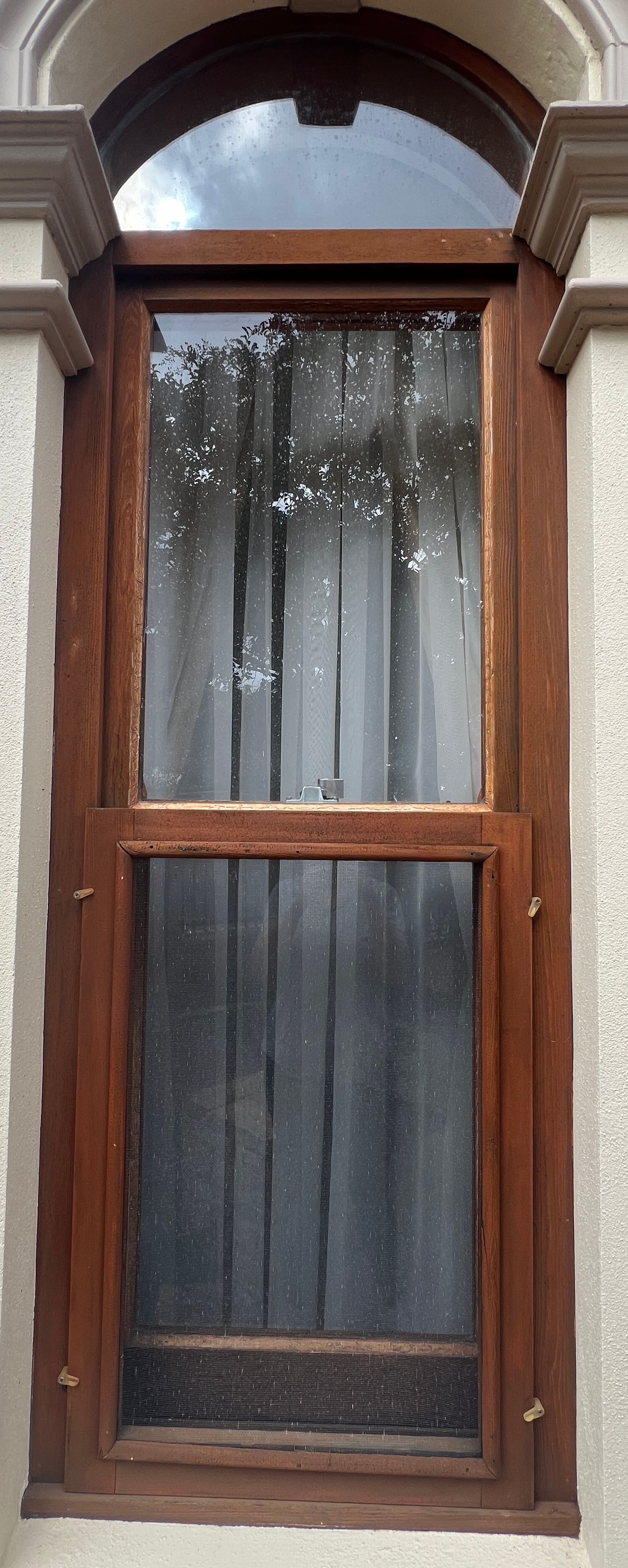 Timber window frames - how to restore an... | Bunnings Workshop community