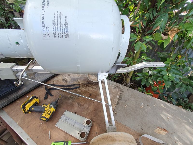 Building a gas bottle trolley from a gol... | Bunnings Workshop community