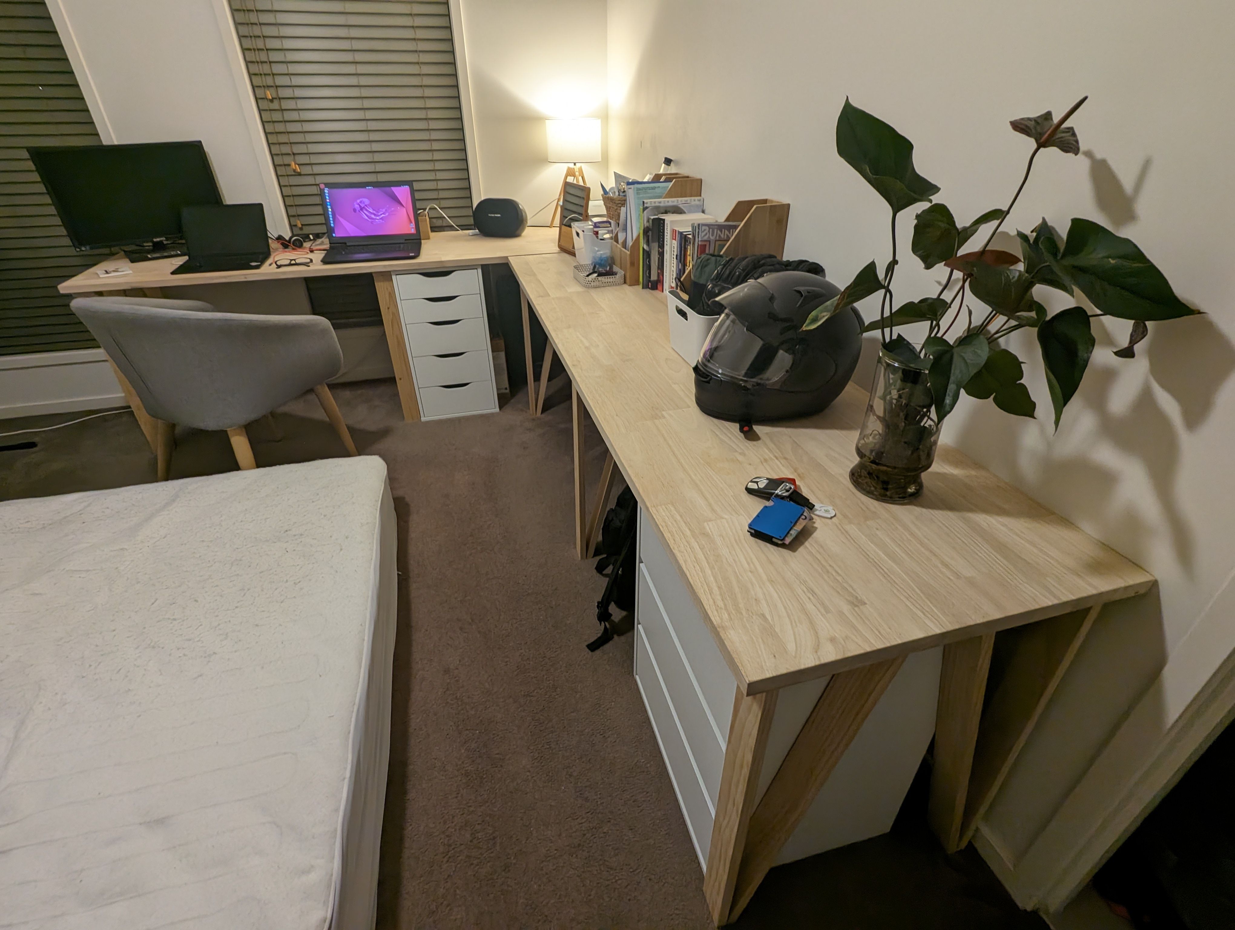 Home office desk with hardwood timber pa... | Bunnings Workshop community