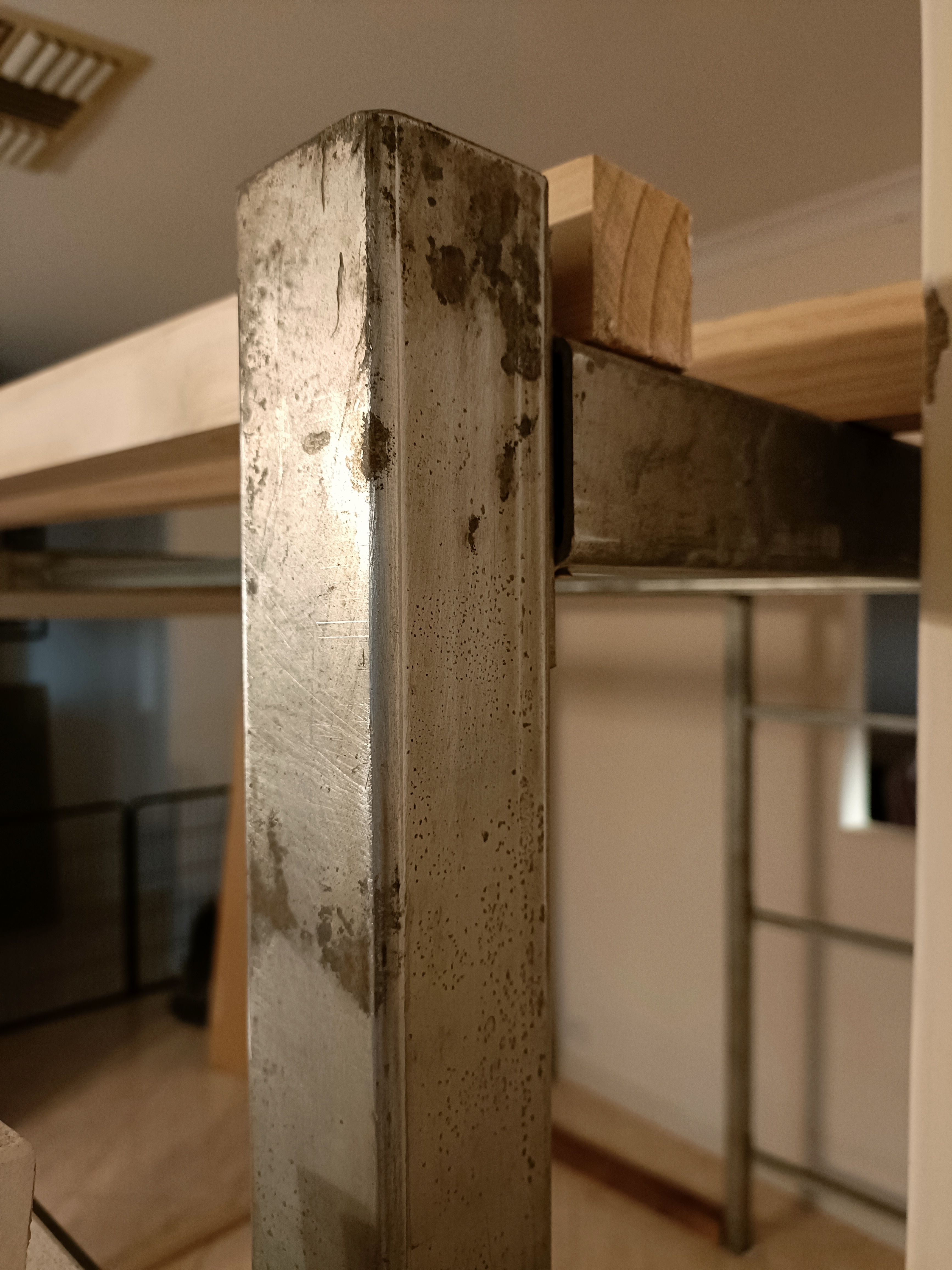 How to remove rust from metal frame? | Bunnings Workshop community