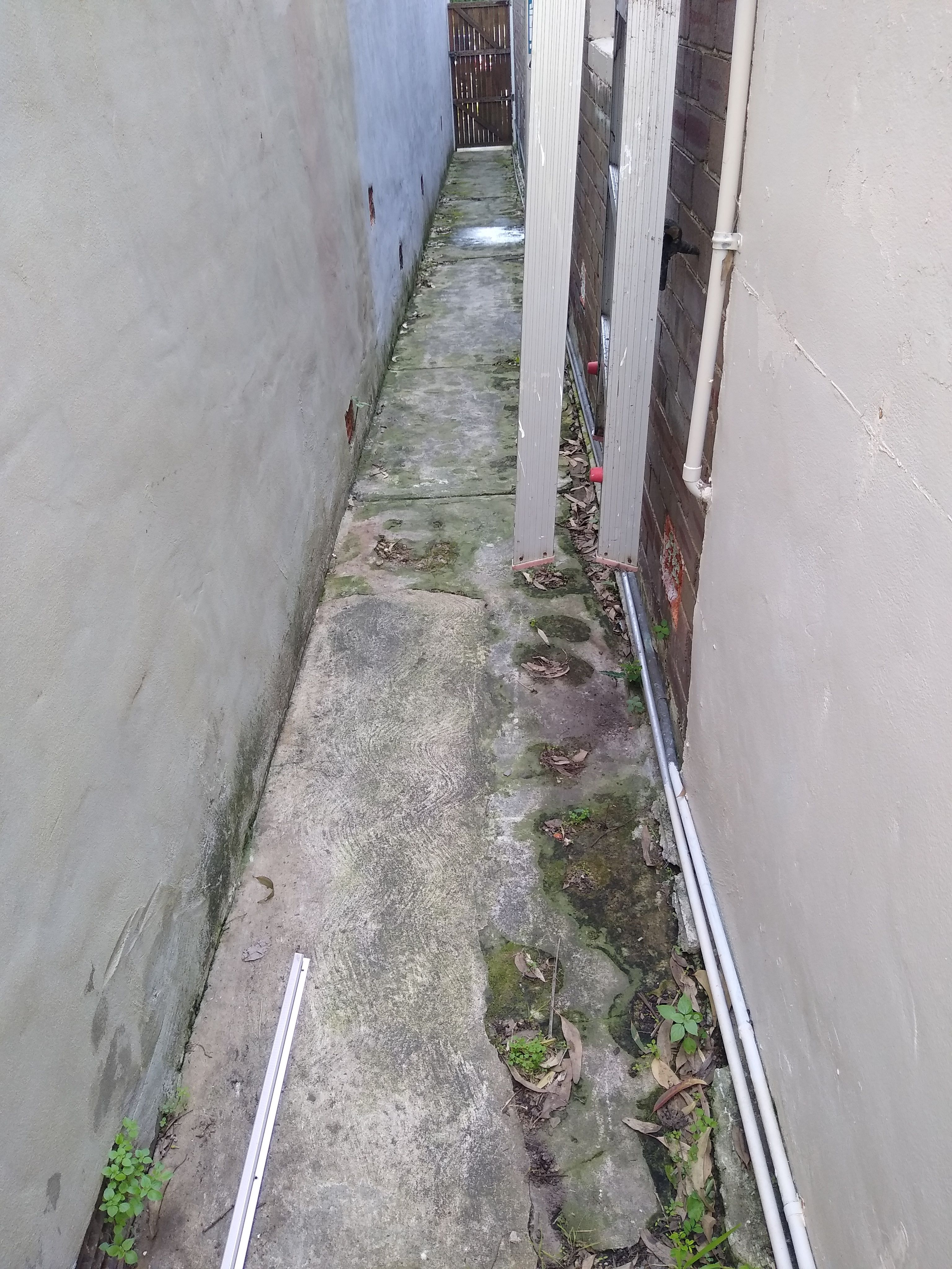 How to improve look of side passage? Bro... | Bunnings Workshop community