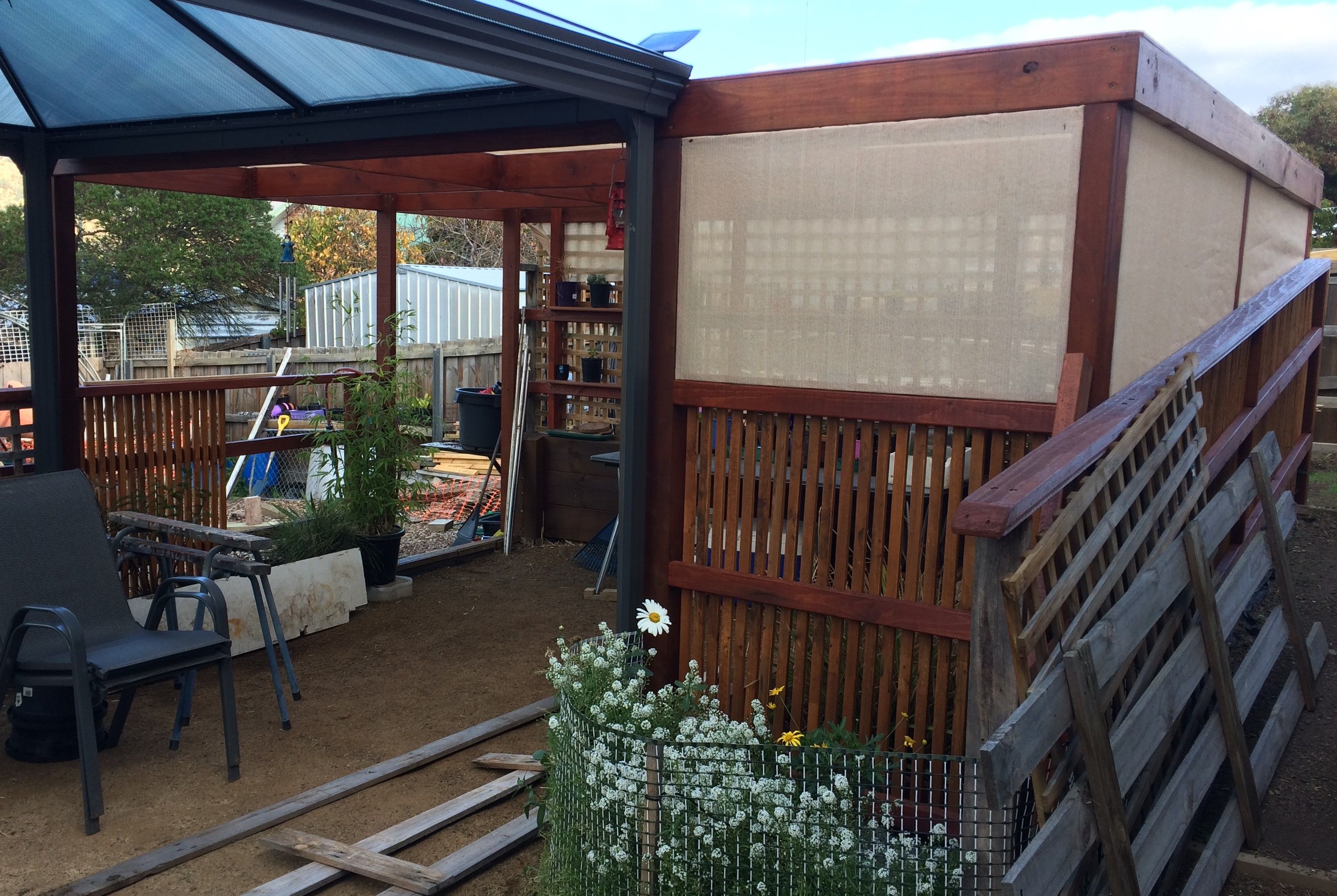Outdoor screening using pallet timber | Bunnings Workshop community