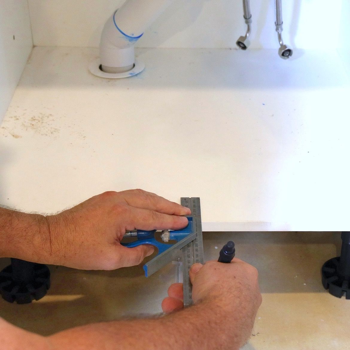 How to assemble and install laundry cabi... | Bunnings Workshop community