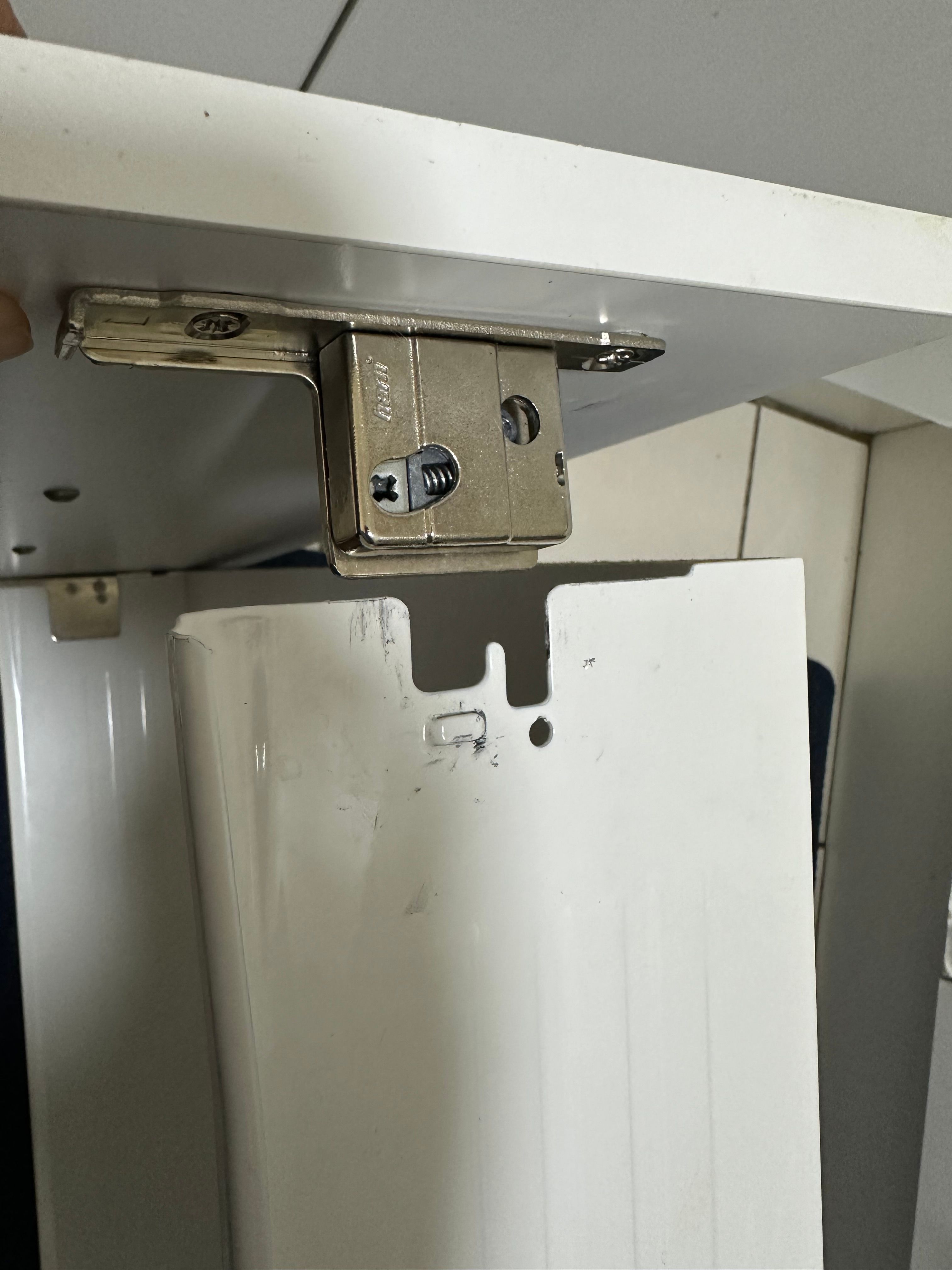 How to fix the drawer bracket? | Bunnings Workshop community