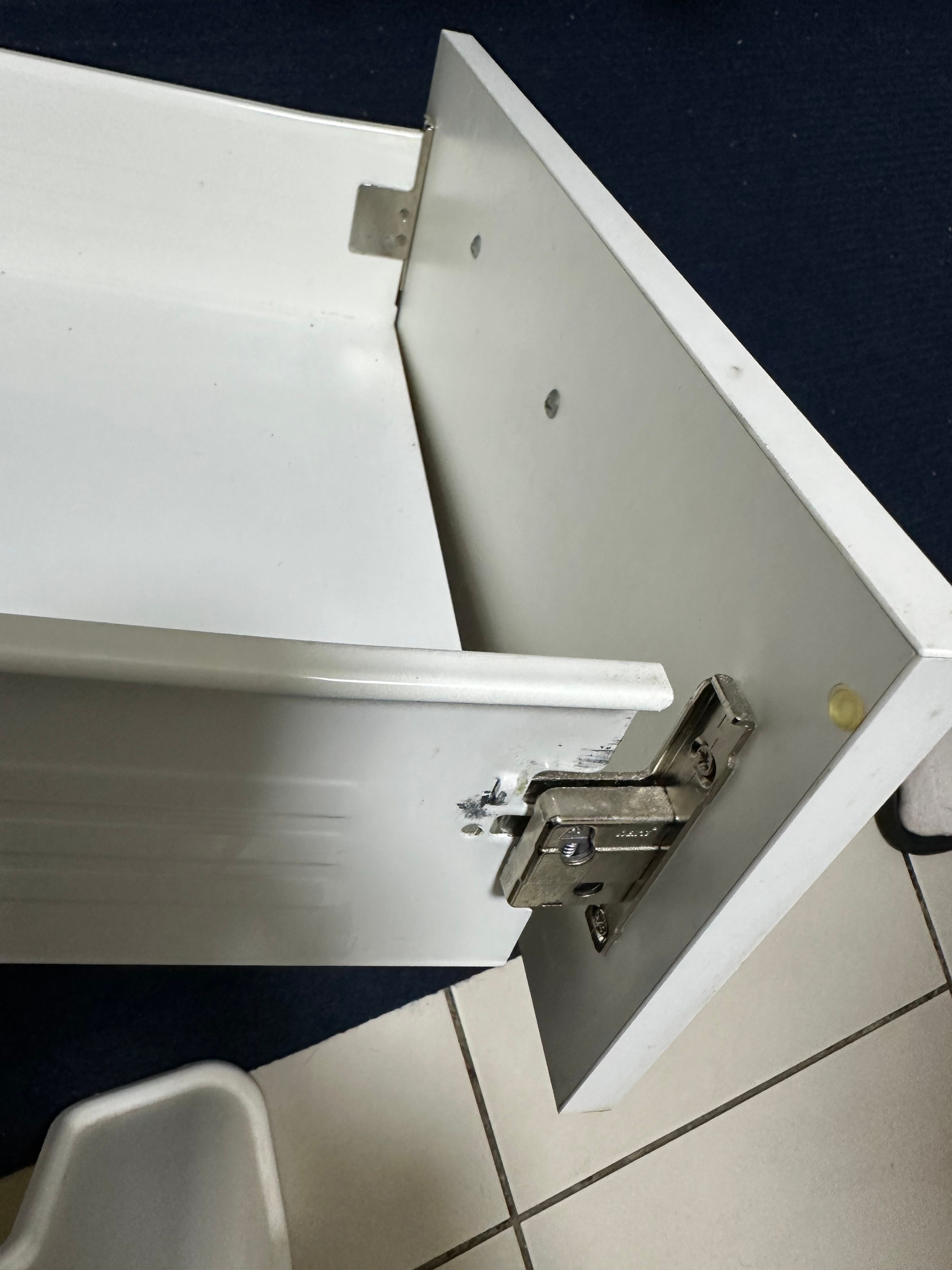 How to fix the drawer bracket? | Bunnings Workshop community