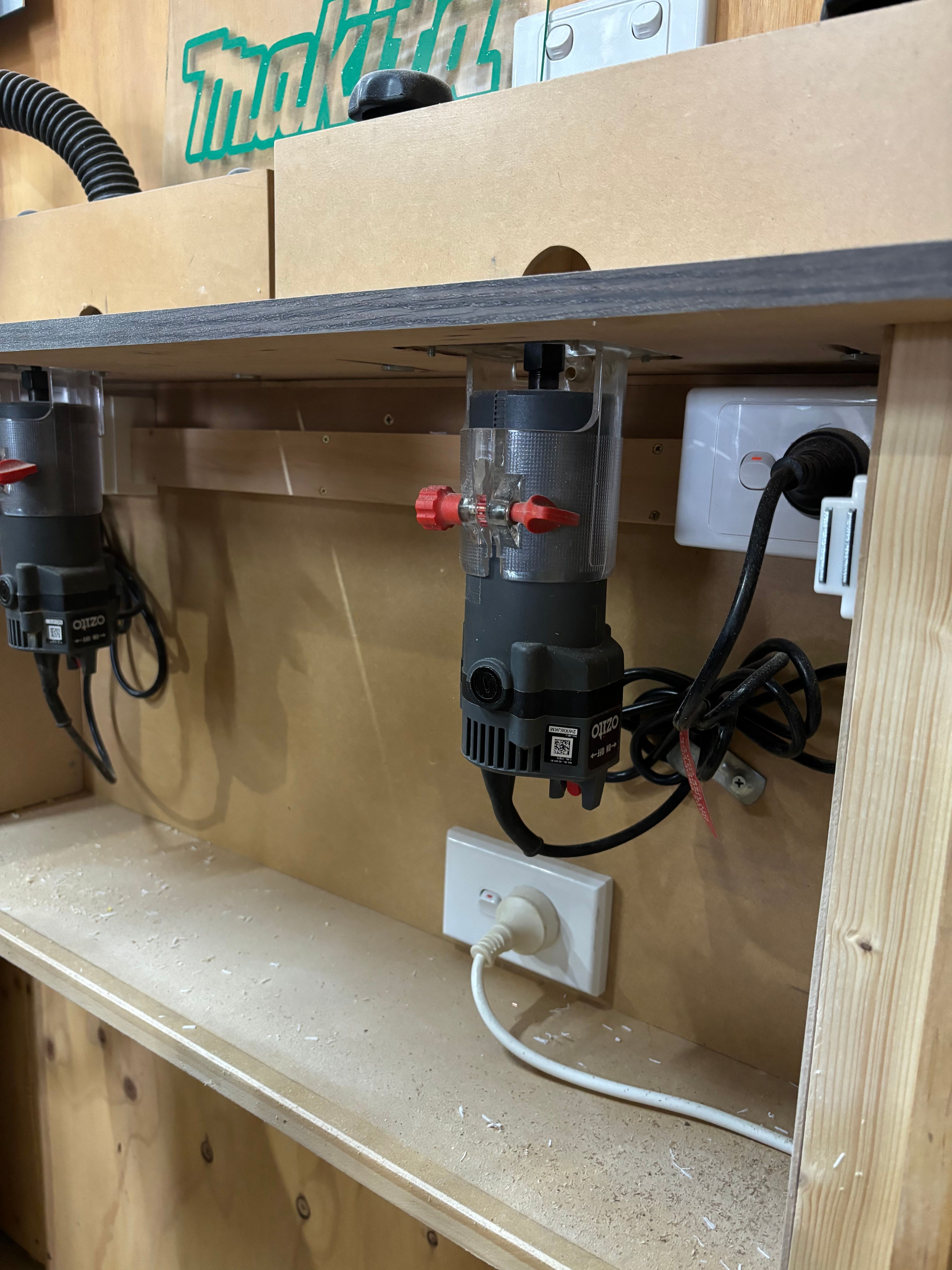 Is a Makita router compatible with an Oz... | Bunnings Workshop community